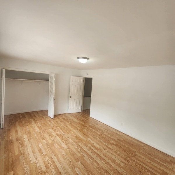 62 Pine Creek Ext., Greenville, SC 29605 - Gibbs Realty & Auction Co., Inc.